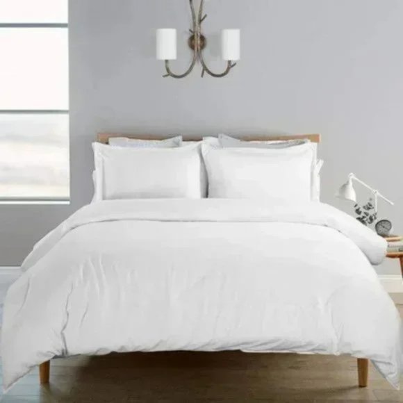 Bedding | 10 Cotton White Queen Bed Duvet Down Comforter | Poshmark